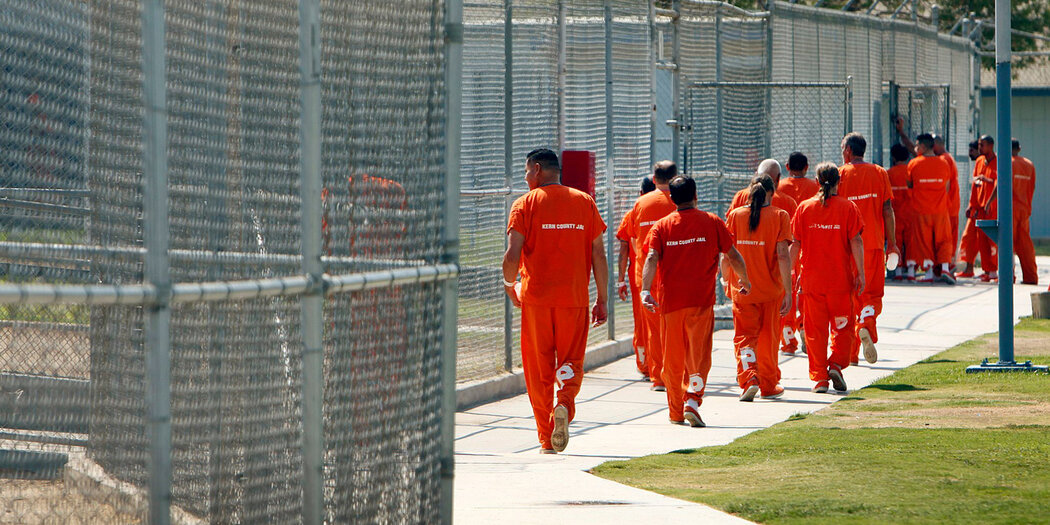 How the Federal Government Can Incentivize States To Reverse Mass ...