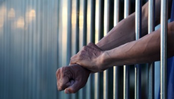Private Prisons Lock Up Thousands Of Americans With Almost No Oversight ...